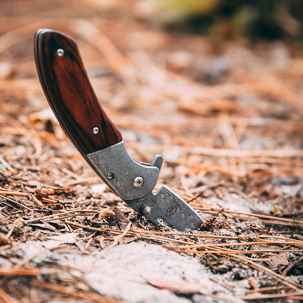 Neptune Trading- Wholesale Knives and Swords at the Cheapest Price!