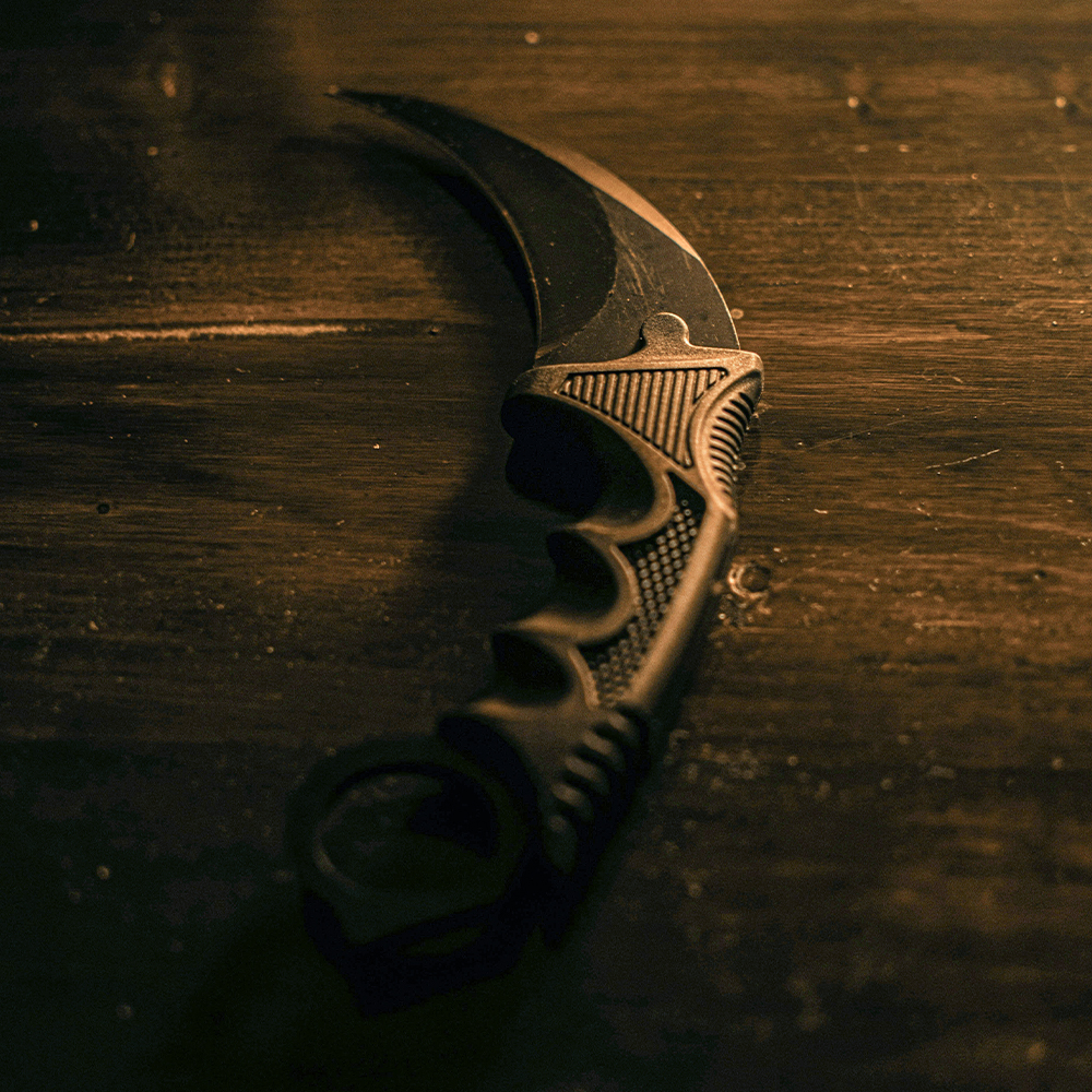 Neptune Trading- Wholesale Knives and Swords at the Cheapest Price!